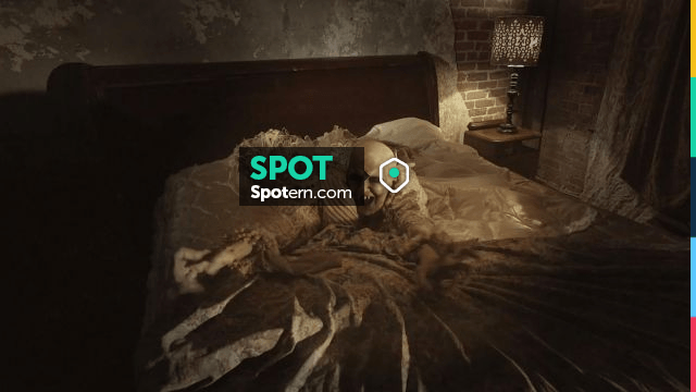 The mask of the man in the mattress in the series american horror story ...