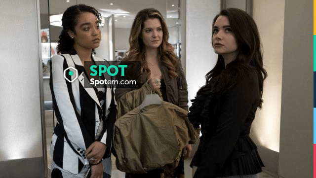 The blazer and Ann Demeulemeester to Kat Edison (Aisha Dee) in The Bold ...