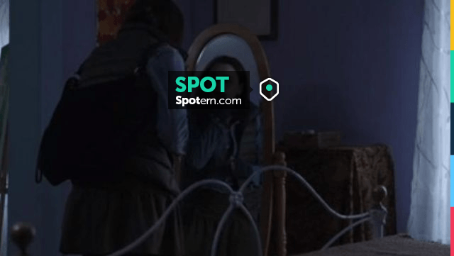 The mirror on tilt stand seen in the movie (I Wish - Make a wish | Spotern