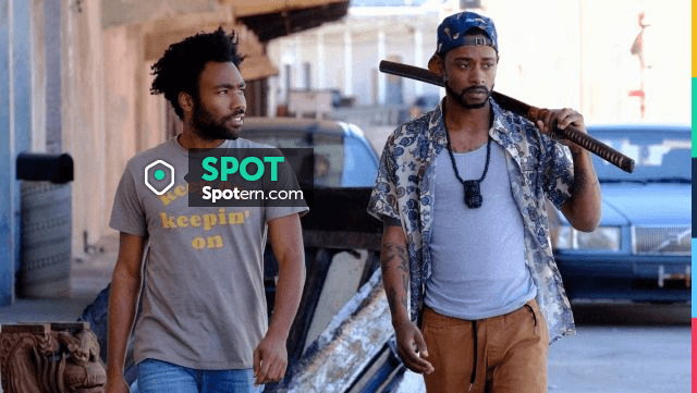 Sigue manteniendo la camiseta gris usada por Earn Marks (Donald Glover ...