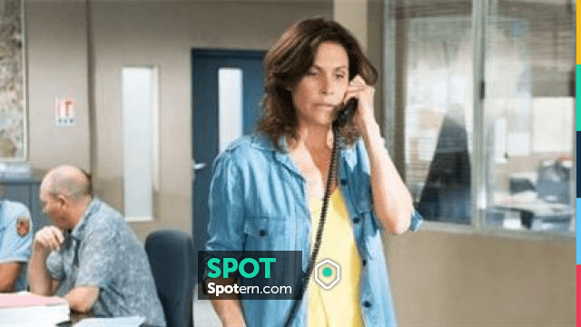 La camiseta amarilla de la comandante Léa Soler (Astrid Veiillon) en la ...