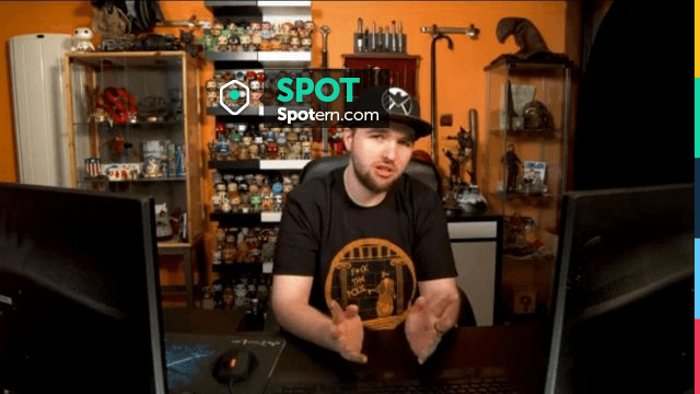 La figurine funko pop chell de la vidéo 50/50 critique sur polisse de ...