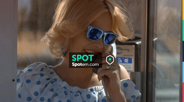 The ring "horseshoe" gold-plated Alabama Whitman (Patricia Arquette) in ...