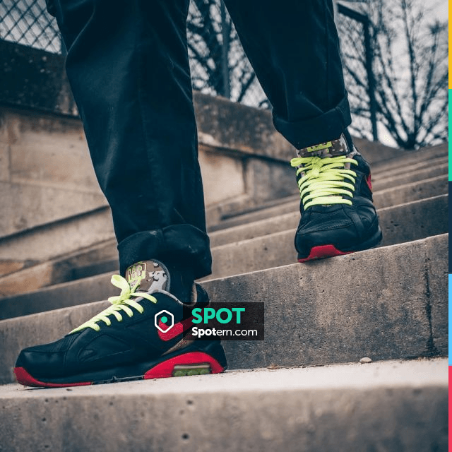 The nike air max 180 opium @tadsnkrs on his account instagram | Spotern