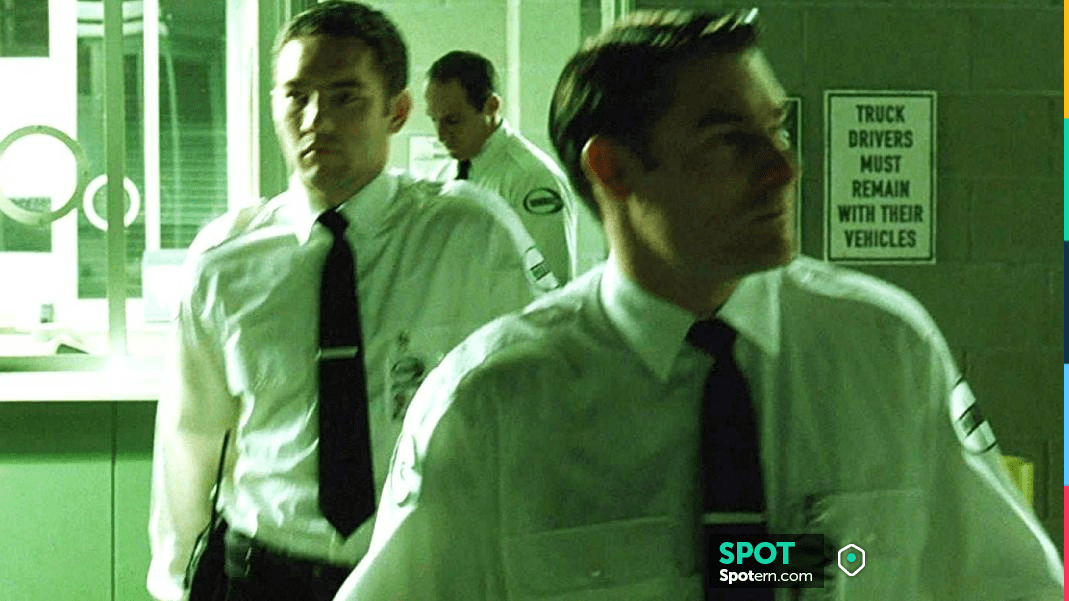 La auténtica insignia de seguridad de Matt Saxon de The Matrix Reloaded | Spotern