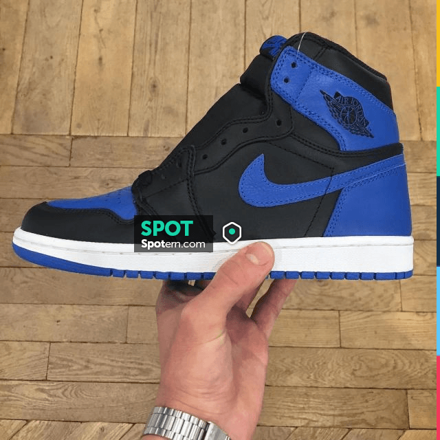 sneakers Jordan 1 Retro Royal blue seen on the account Instagram of ...