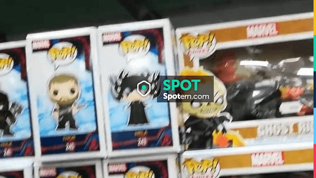 Figurine Funko Pop Marvel Thor Ragnarok Hela 9 cm | Spotern