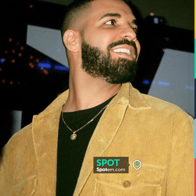 La veste en velours côtelée de Drake sur son compte Instagram | Spotern