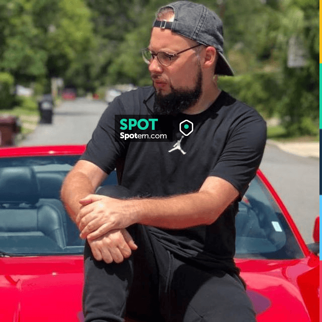le T-shirt Jordan noir vu sur le compte Instagram de sebastien ...