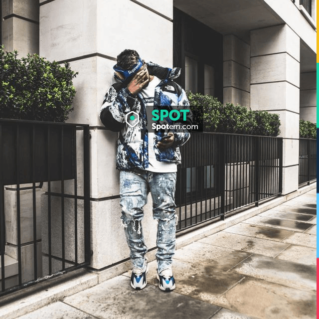 El abrigo de montaña Sup x TNF Baltoro que lleva la influencer inglesa ...