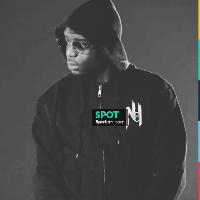 la veste Ni noire de ninho sur instagram | Spotern