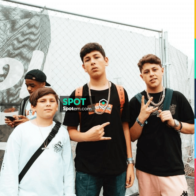 the t-shirt, Supreme comme Des Garcons seen on the account Instagram of ...