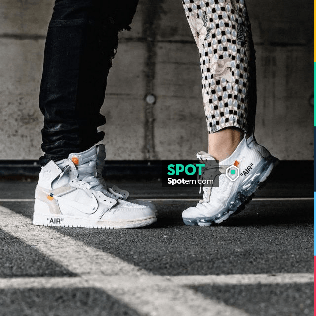 Las Nike Air Vapormax Off-White que lleva la influencer Clemens ...