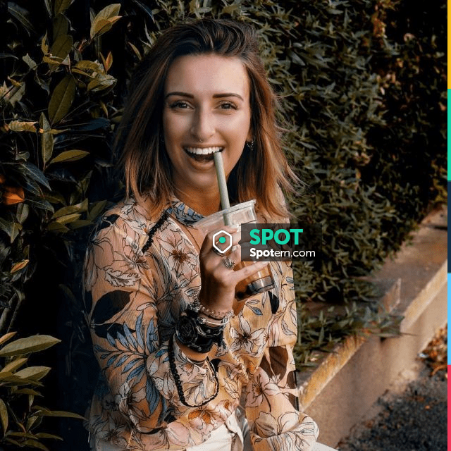 The ring on the account Instagram of Sweetieytb | Spotern