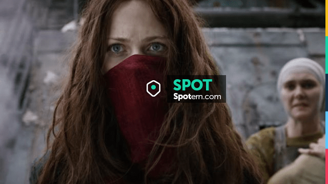 Hester Shaw (Hera Hilmar) red scarf in Mortal Engines | Spotern