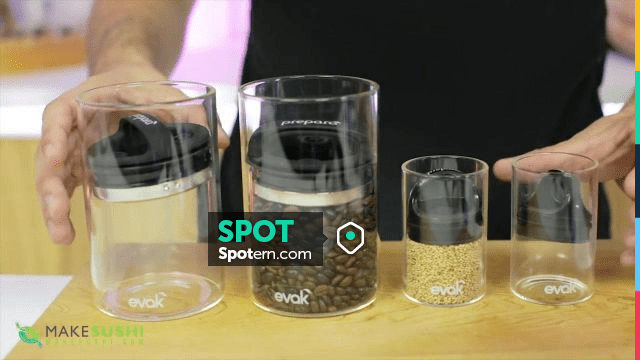 Les bocaux evak dans la vidéo "8 Innovative Kitchen Gadgets" de Davy ...