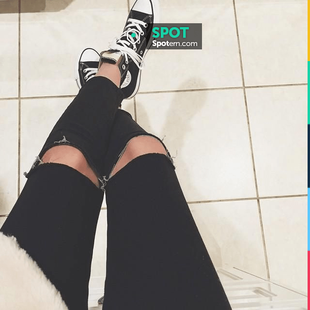 The sneakers Converse All Star Hi worn by Madisoon Beer on his account ...