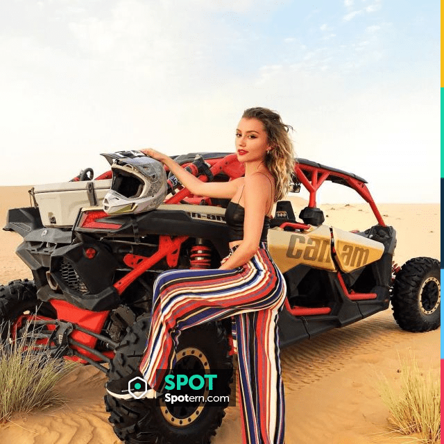 Sneakers Balenciaga Speed Trainers black worn by Chloe Bleinc on his account Instagram ...