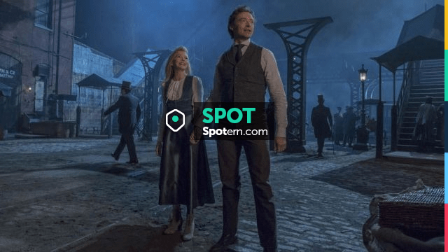 Charity Barnum's (Michelle Williams) blue dress as seen in The Greatest ...