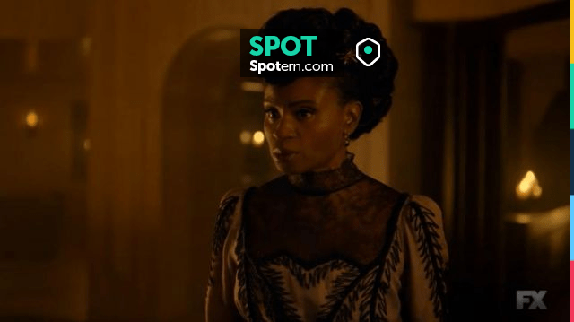 Di­nah Ste­vens' (Adina Por­ter) spider hair clip as seen in American ...