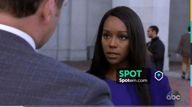Chaleco azul jefe usado por Michaela (Aja Naomi King) como se ve en ...