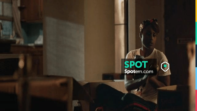 Nina Simone Mood Tee worn by Issa Dee (Issa Rae) in Insecure (S03E04 ...