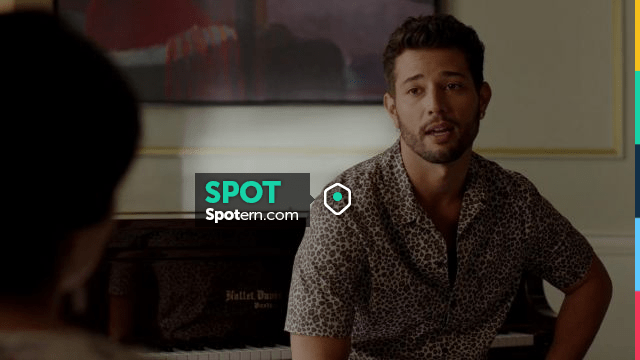 Sam Jones' (Rafael de la Fuente) leopard print shirt as seen in Dynasty ...