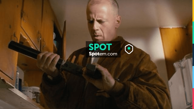 The bomber jacket brown suede of Butch Coolidge (Bruce Willis) in Pulp ...