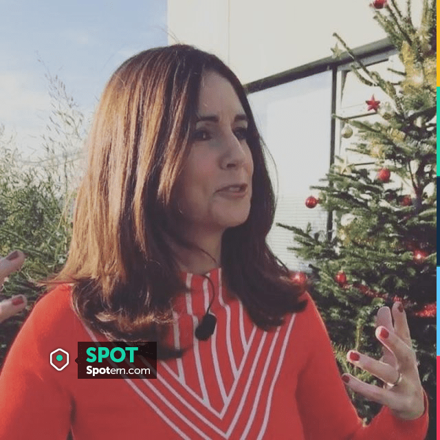 The sweater orange Carolina Munoz on the account instagram @caroline ...