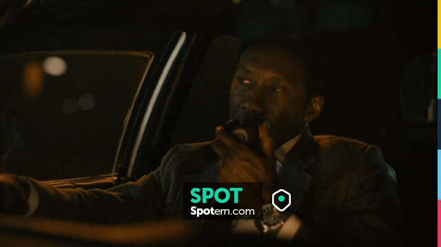 The Casio edifice men's watch in the Detective Wayne Hays (Mahershala ...
