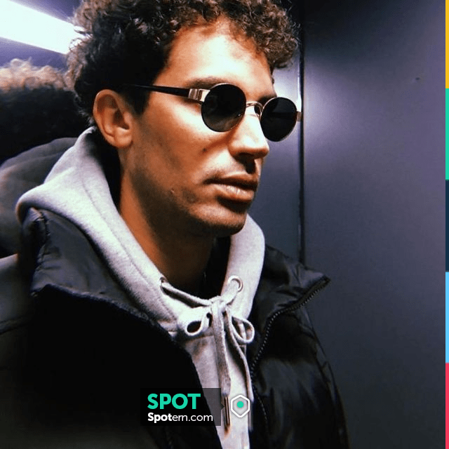 Sweatshirt hooded grey worn by JeanJass on his account Instagram | Spotern