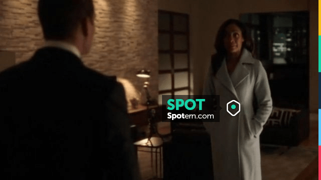 Max Mara Manuela Coat worn by Jessica Pearson (Gina Torres) in Suits ...