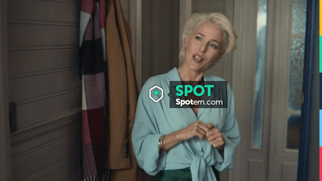 Denim Crop Top Shirt worn by Jean Milburn (Gillian Anderson) as seen in ...