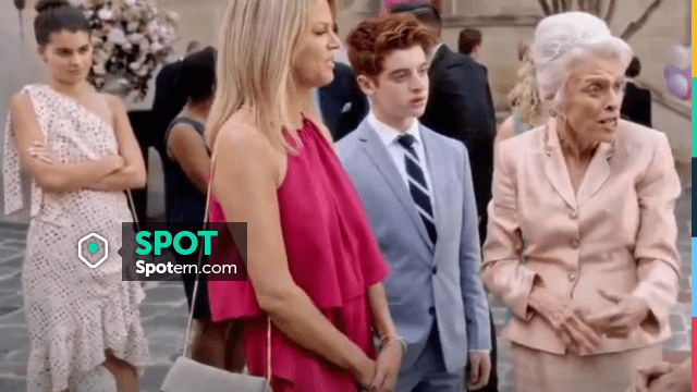 Ulla Johnson, Imogen Robe portée par Sabrina Pemberton (Sofia Black-d ...