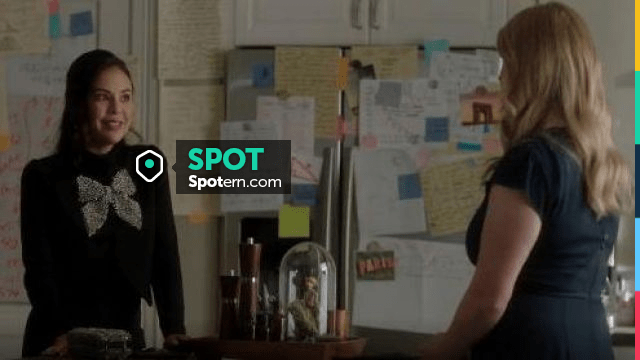 Alice + Olivia Addison Embellished Bow Crop Jacket worn by Mona ...