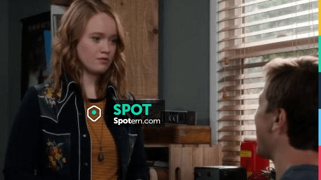 Forever 21 Striped Crew Neck Tee worn by Abby Hammond (Liv Hewson) in ...
