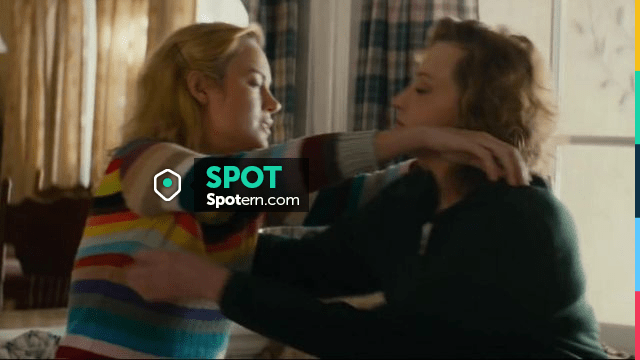 The striped sweater multi-coloured worn by Kit (Brie Larson) in Unicorn ...