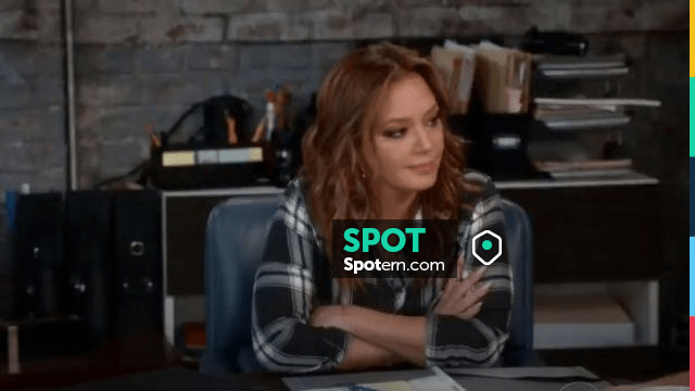 Rails Hunter Shirt worn by Vanessa Cellucci (Leah Remini) in Kevin Can ...