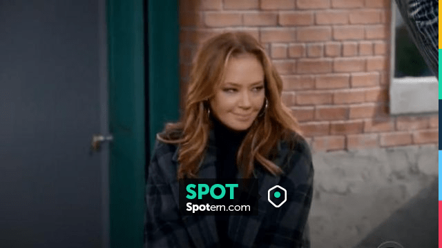 Vince Plaid Car Coat worn by Vanessa Cellucci (Leah Remini) in Kevin ...