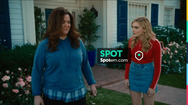 Forever 21 Ribbed Mock Neck Top worn by Taylor Otto (Meg Donnelly) in ...