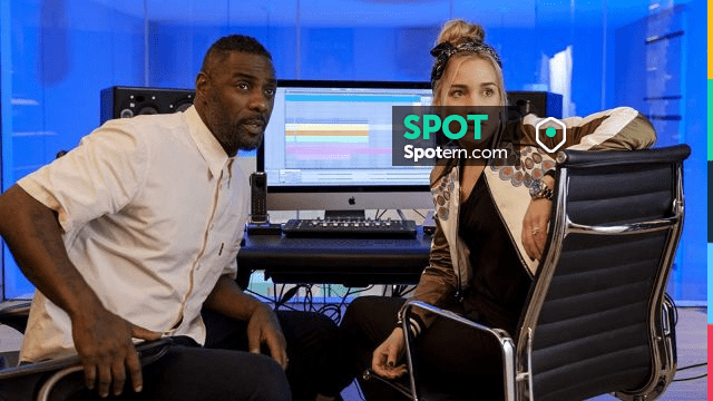 Le blouson bomber Maje porté par Sara (Piper Perabo) dans la série ...