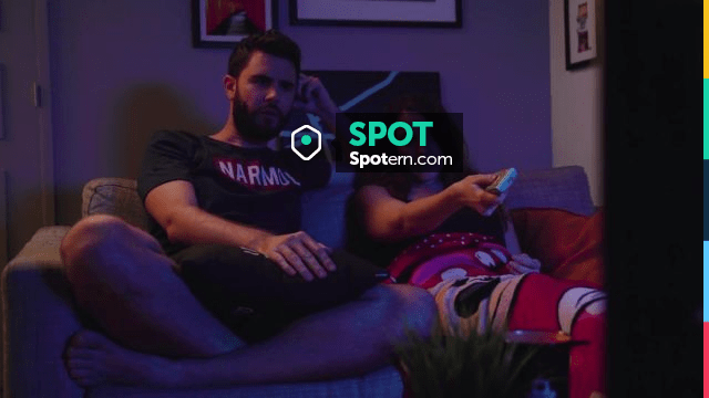 The t-shirt Narmol of Cyprian, who in his YouTube video WATCH SERIES ...