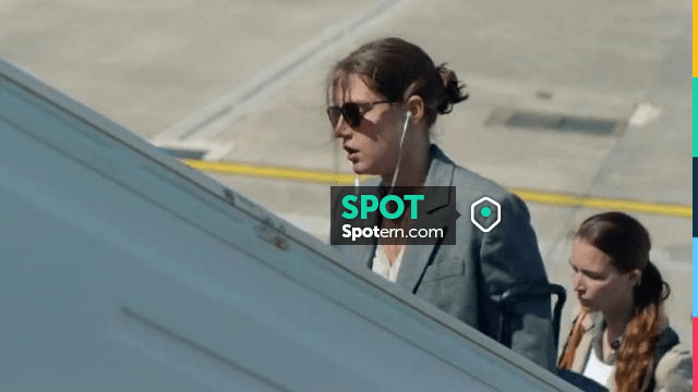 The jacket in tailor grey, Margot (Adèle Exarchopoulos) in Sibyl | Spotern