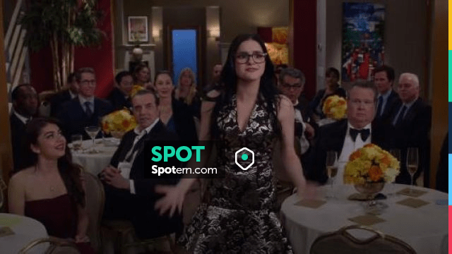 Alice + Olivia Marleen Dress worn by Alex Dunphy (Ariel Winter) in ...