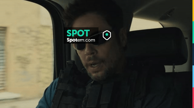 Sunglasses Izod Alejandro (Benicio Del Toro in Sicario | Spotern