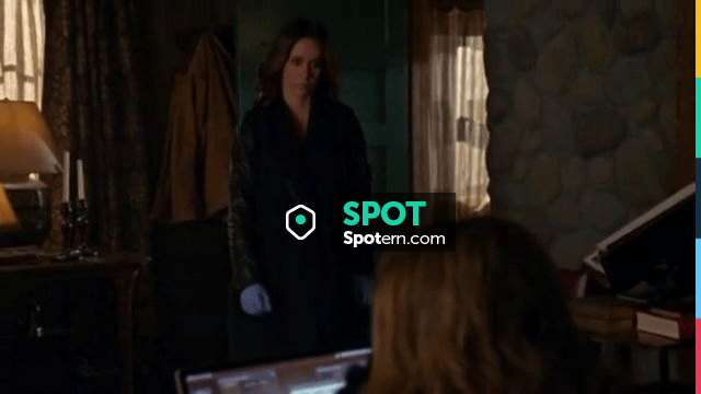Vince Leather Sleeve Shawl Collar Coat worn by Kate Callahan (Jennifer ...