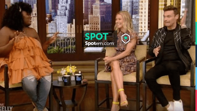 Shoshanna Amora Robe portée par Kelly Ripa sur le LIVE avec Kelly et ...