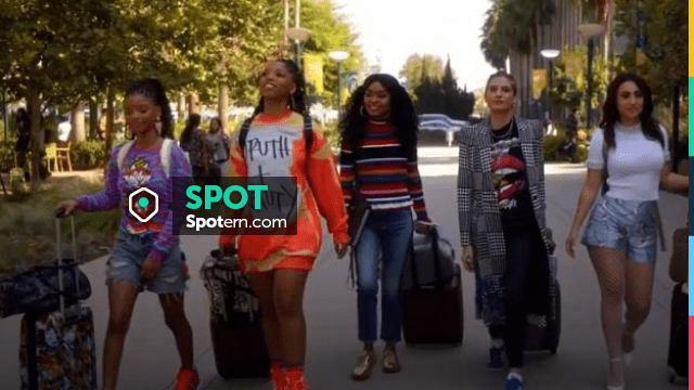 Moschino Crowned Tiger Intarsia Jumper worn by Sky Forster (Halle ...