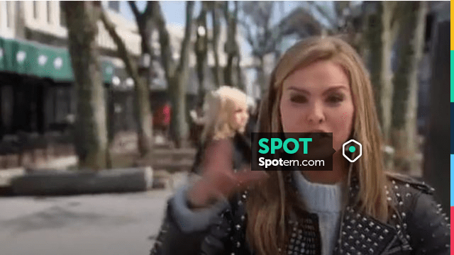 Shalla Wista Silver Kidney + Silver Bead Earring worn by Hannah Brown ...