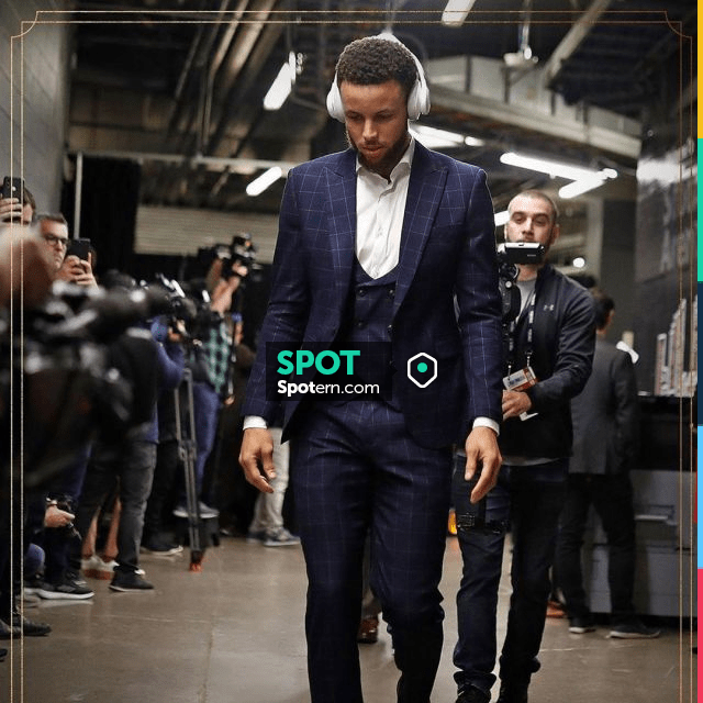 The costume tile blue, navy blue, worn by Stephen Curry on the account ...